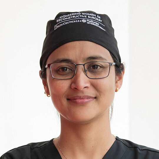 Pioneering Women in Reconstructive Surgery | Giving Back | SkinCeuticals